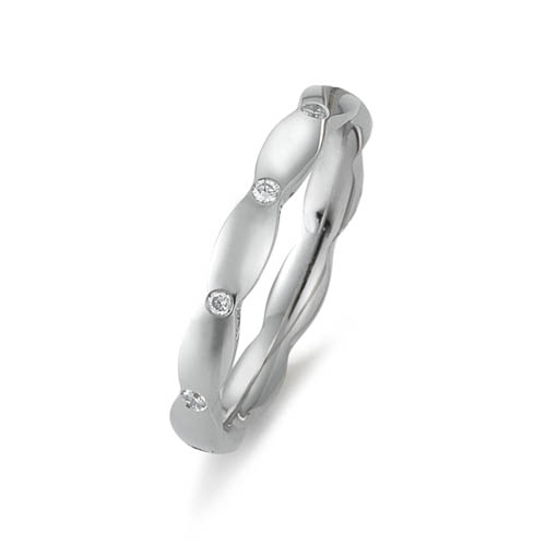 Beautiful 3mm Curvaceous Wedding Ring with 10 Diamonds - Woolton ...